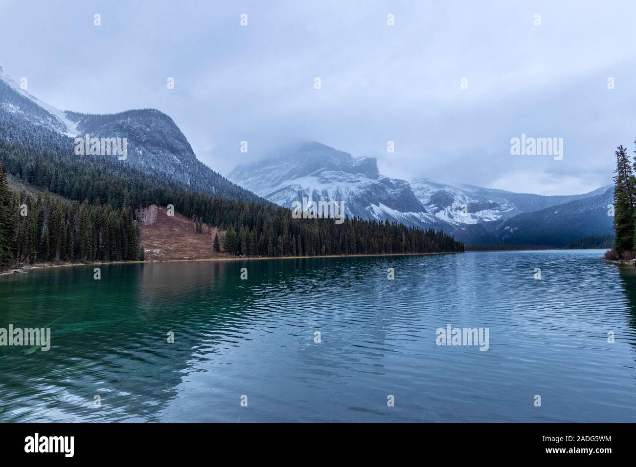 Canada sceneries hi-res stock photography and images - Alamy