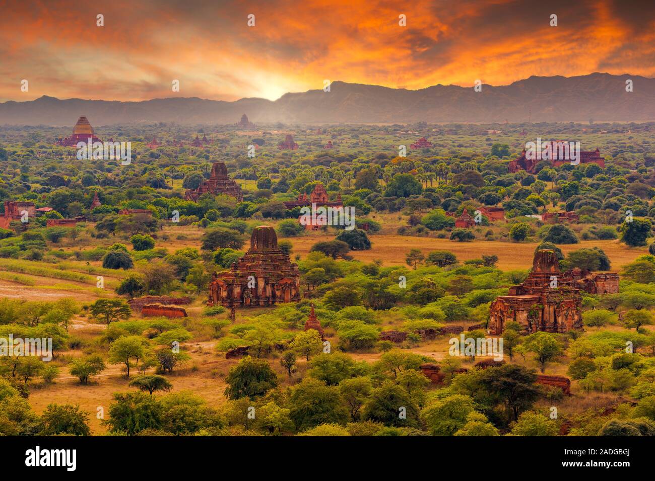 The plain of Bagan (Pagan), Mandalay, Myanmar Stock Photo - Alamy