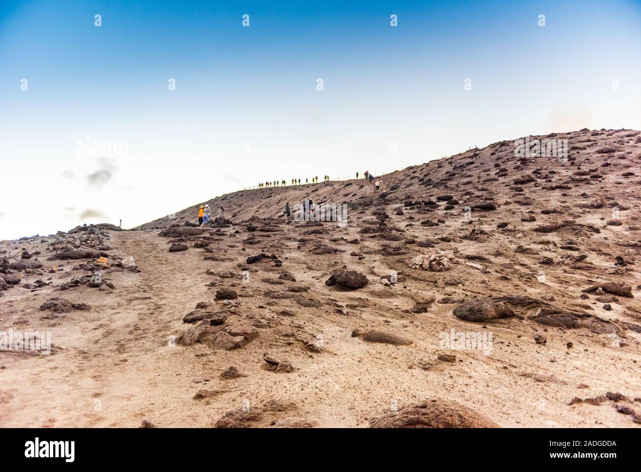 Mount Yasur Volcano, Tanna Island, Vanuatu Stock Photo - Alamy