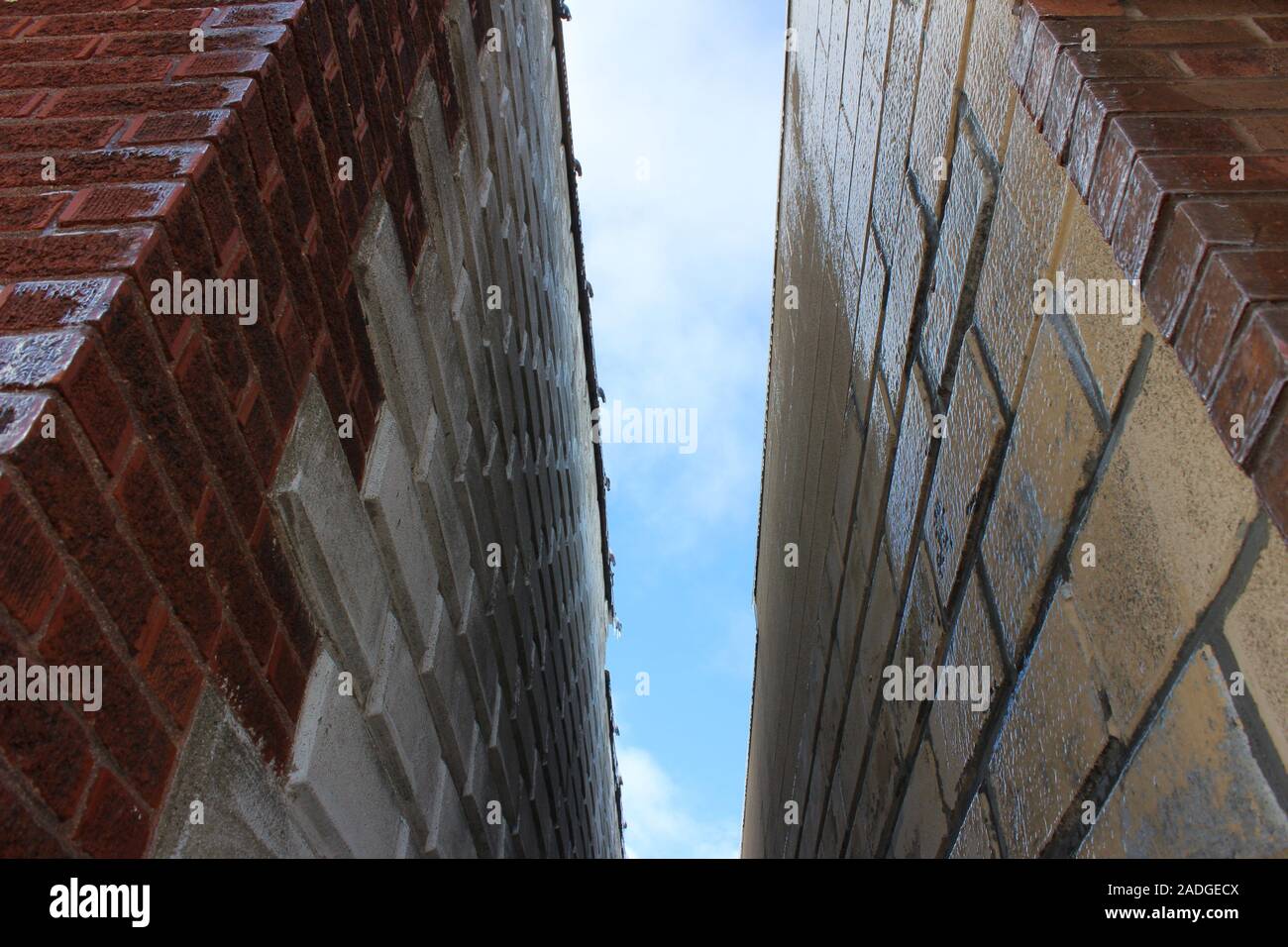 Boxy buildings hi-res stock photography and images - Alamy