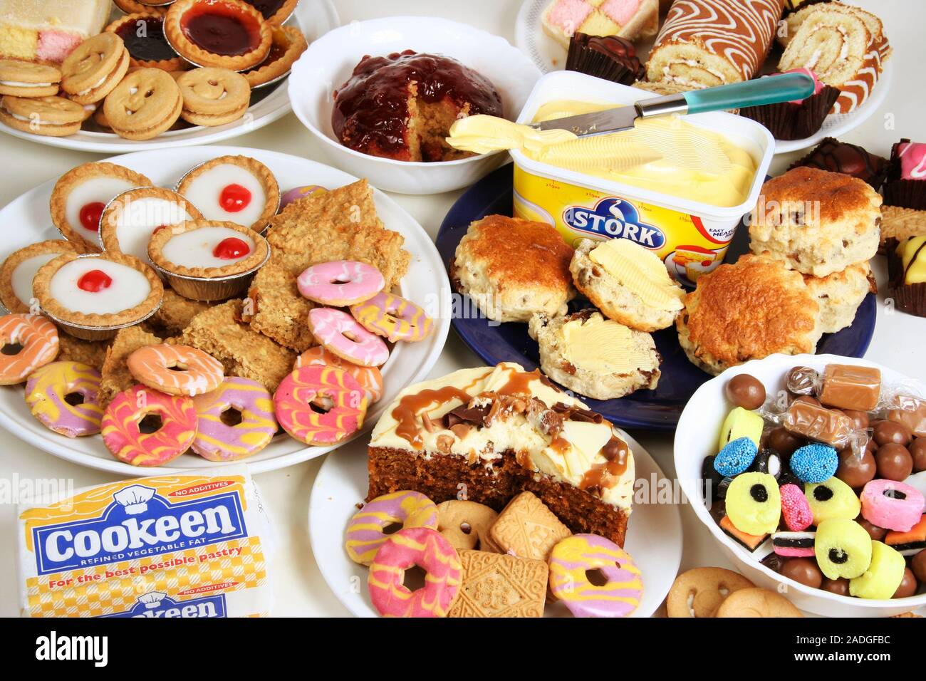 Unhealthy foods containing hydrogenated vegeatble oil. Hydrogenated ...