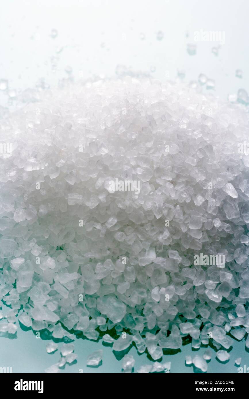 Pile of salt crystals Stock Photo - Alamy
