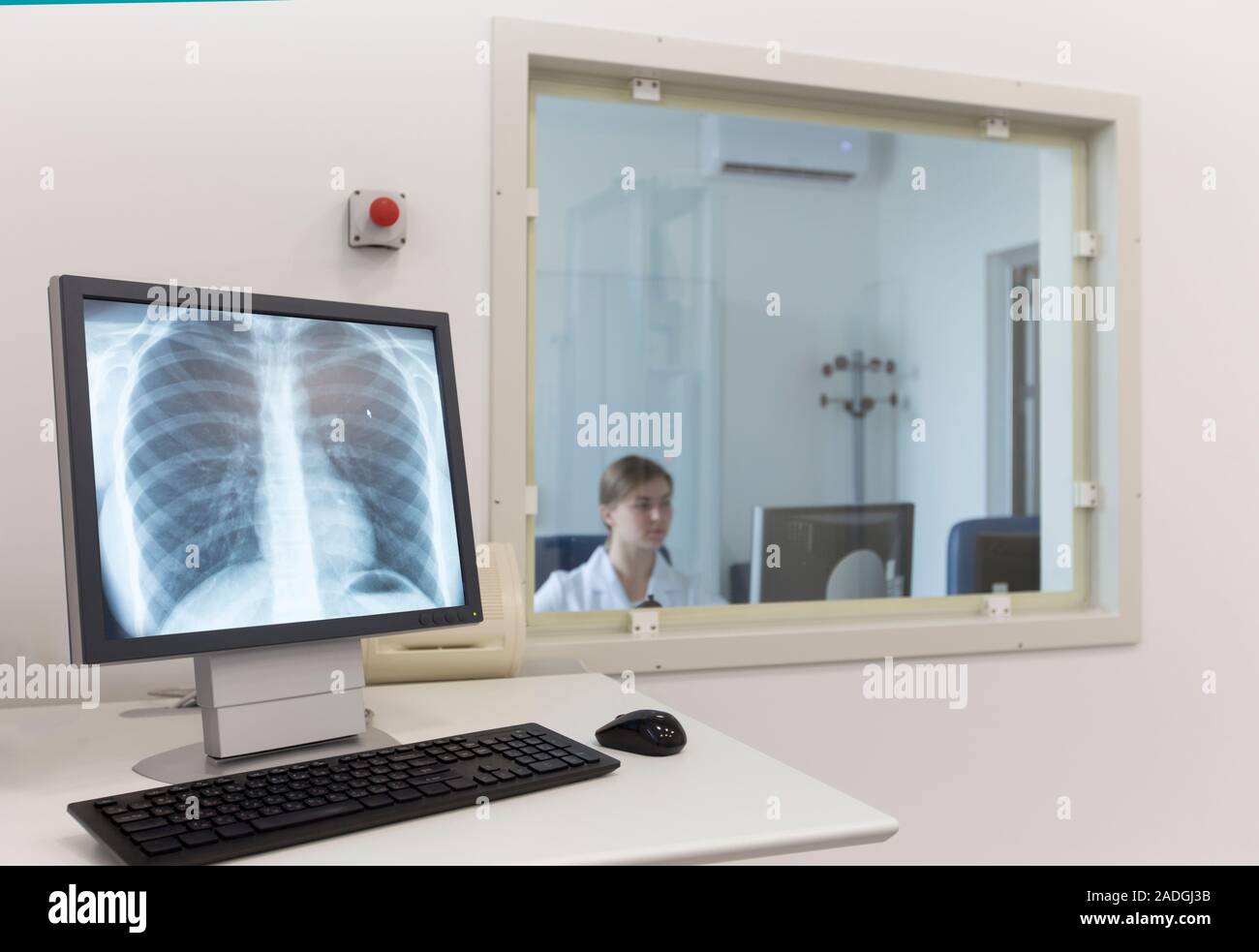 Woman doctor making X-ray of human chest in modern laboratory Stock ...