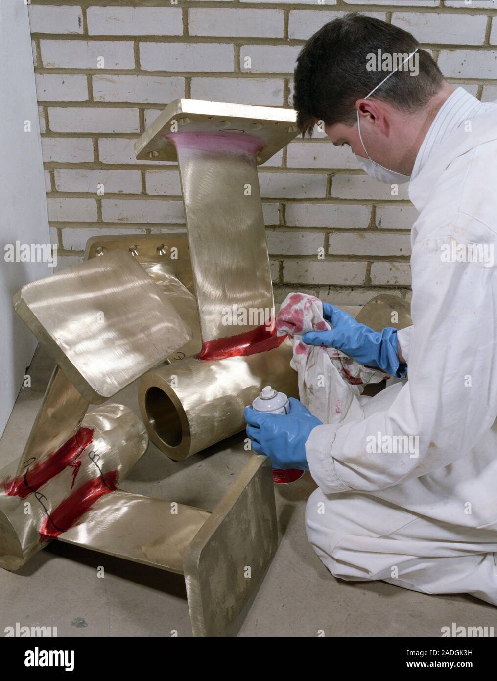 Penetrant Testing Of Metallic Alloy Components This Is A Form Of Non Destructive Testing In