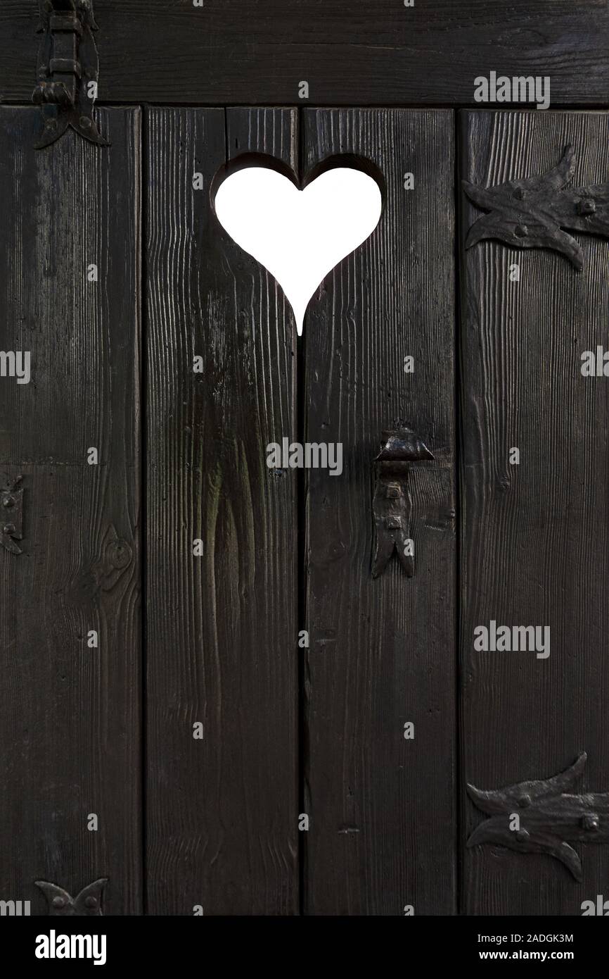 Old door cut out hi-res stock photography and images - Alamy