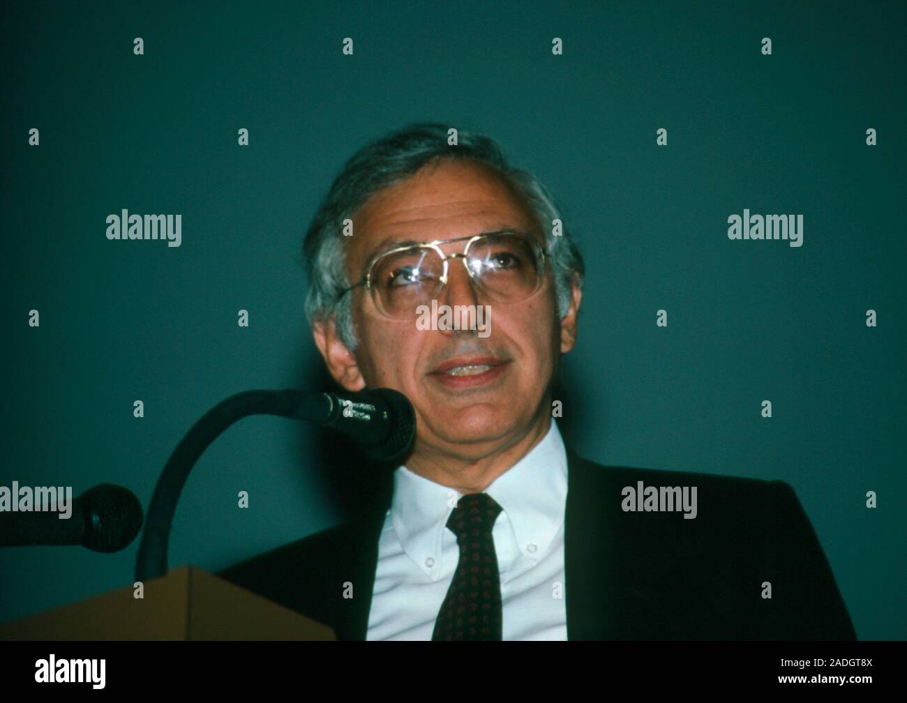 Dr Robert Gallo, of the U.S. National Institute of Health, photographed ...