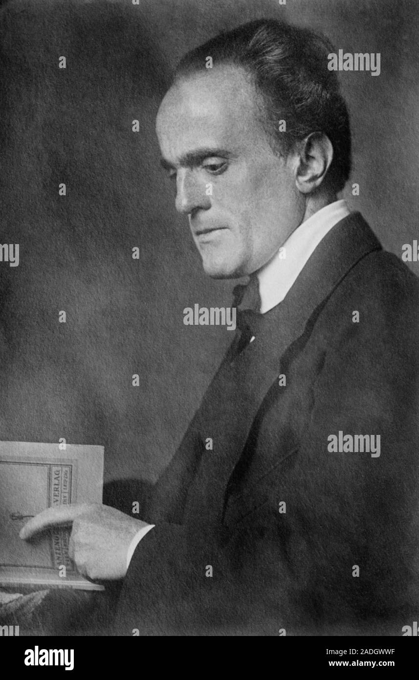 Paul Kammerer (1880-1926), Austrian zoologist. Kammerer studied ...