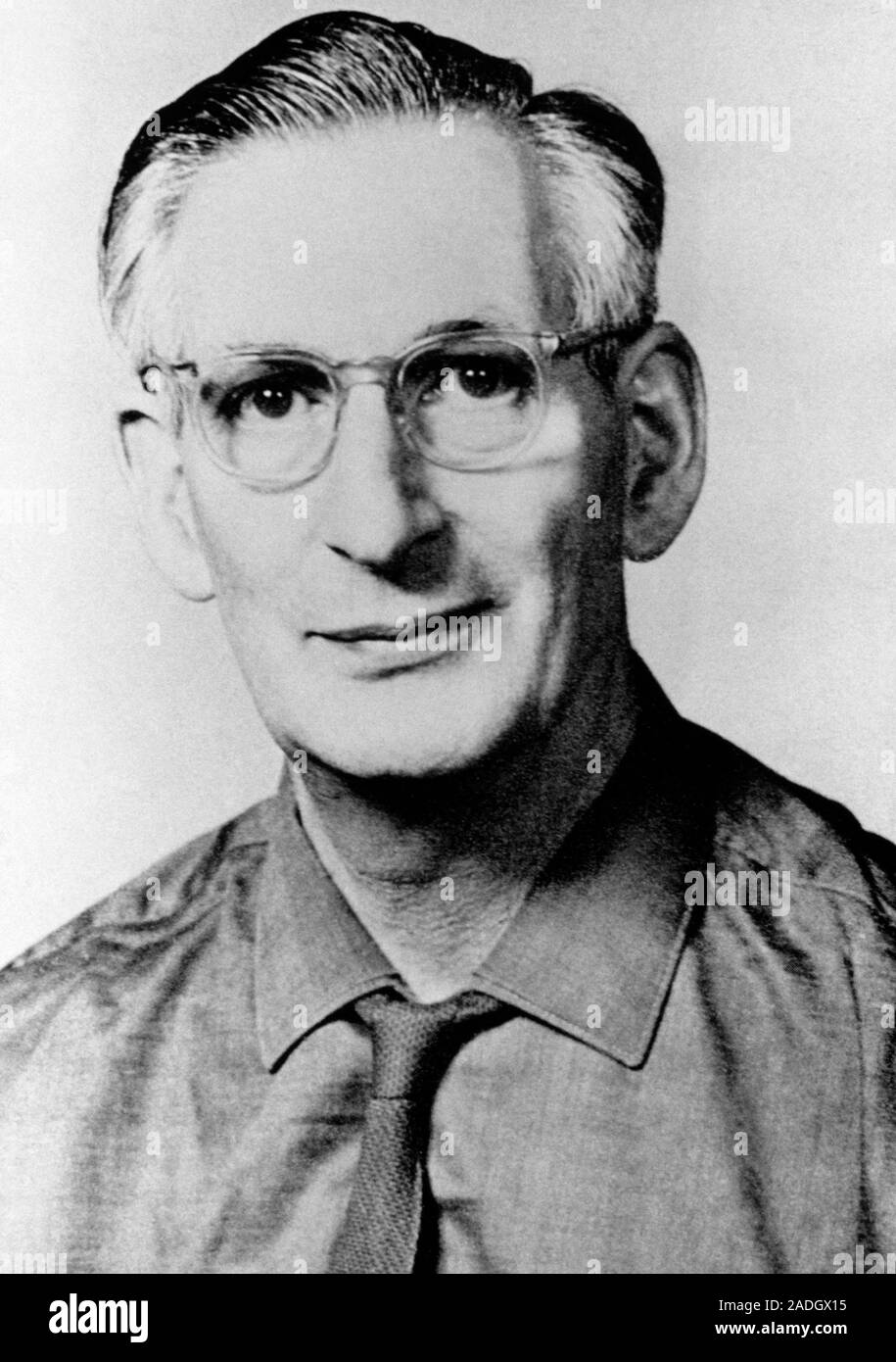 Portrait of Heinz London (1907-1970), German- British physicist. Heinz ...