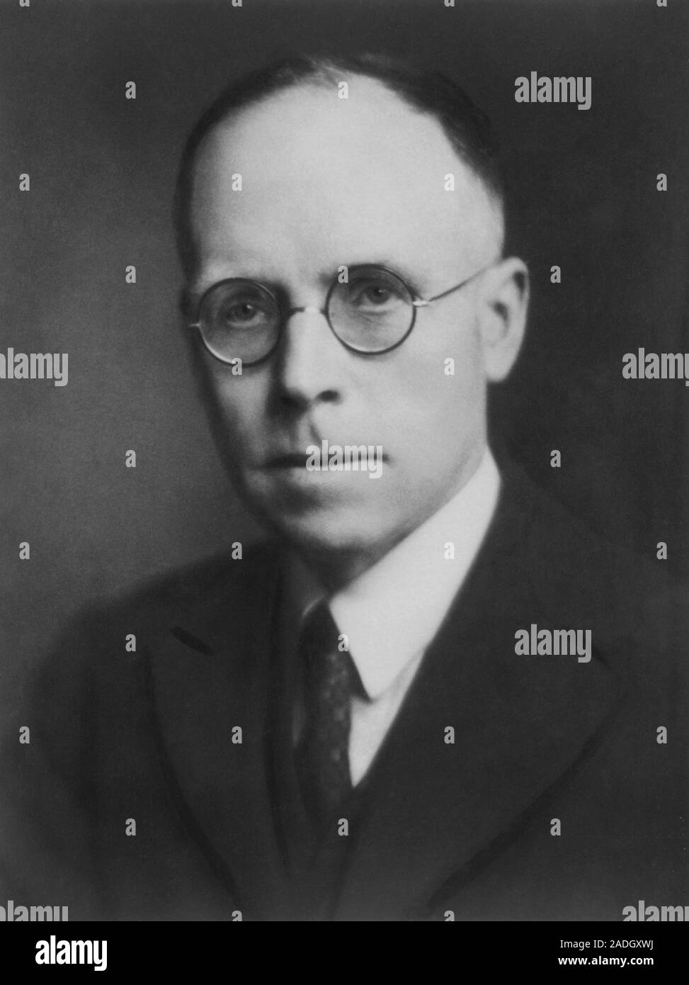 Edward Arthur Milne (1896-1950), British astrophysicist and ...