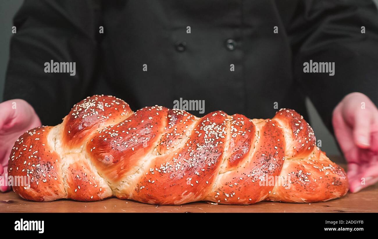 Step by step. Freshly baked shallah bread with sesame and poppy seeds ...