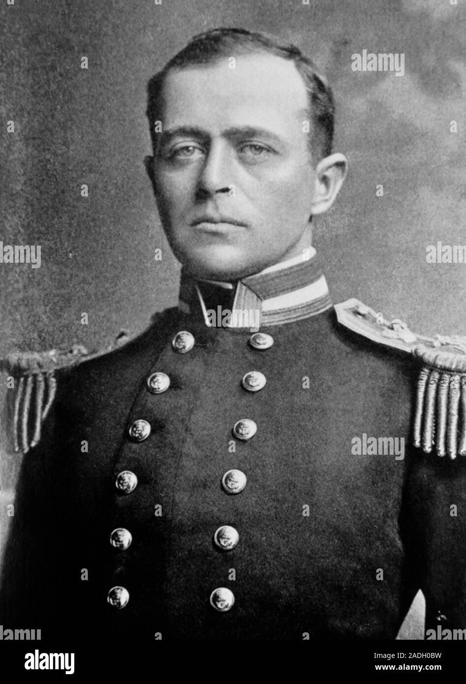 Robert Scott. Portrait of Robert Falcon Scott (1868-1912), British ...