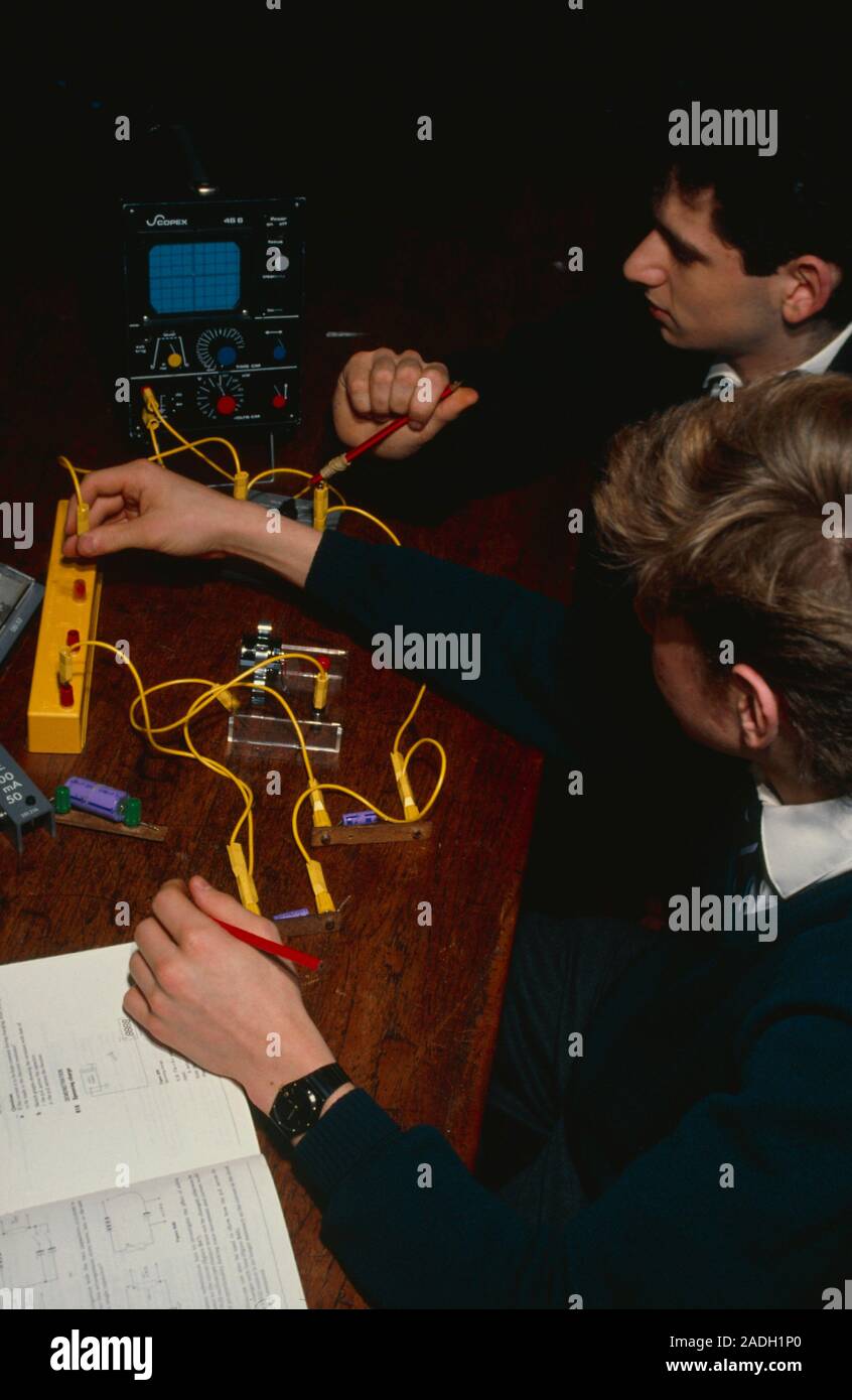 Pupils using electronic equipment during a school physics lesson Stock ...