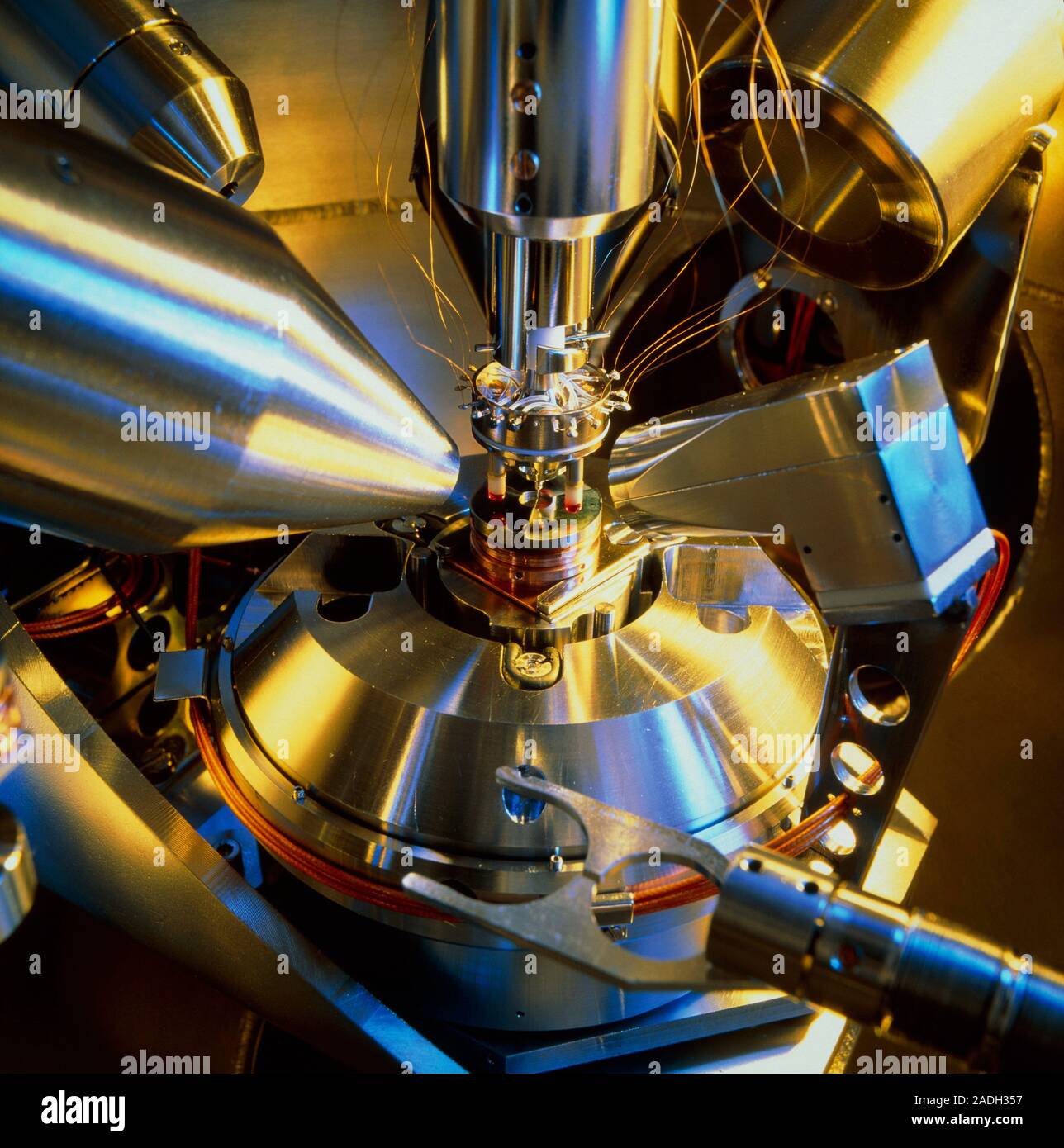 Scanning electron microscope. Sample stage (centre) of a combined ...