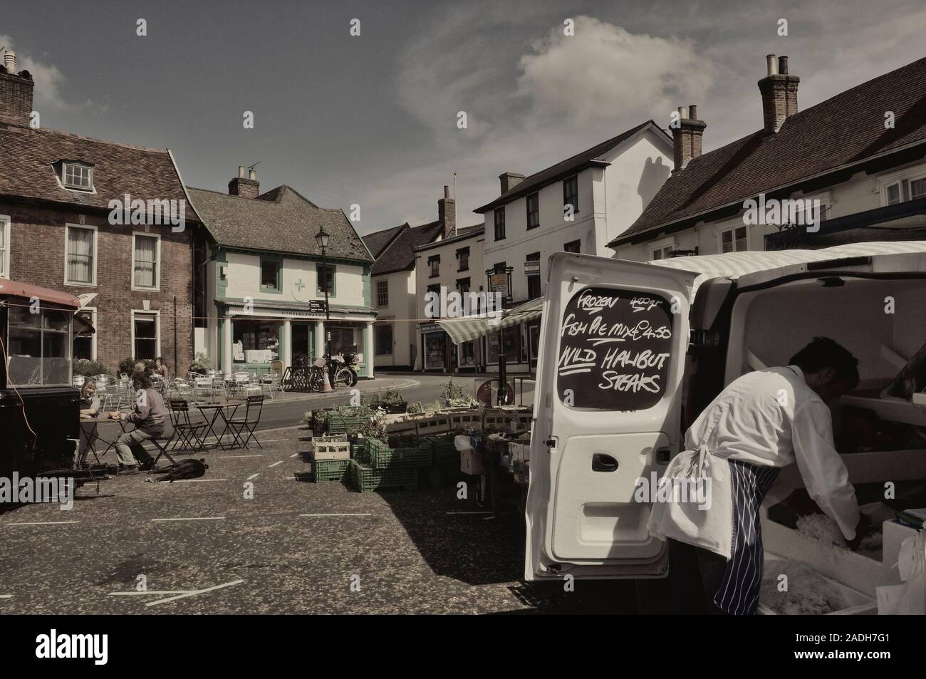 Market day, Framlingham, Suffolk, East Anglia, England, UK Stock Photo ...