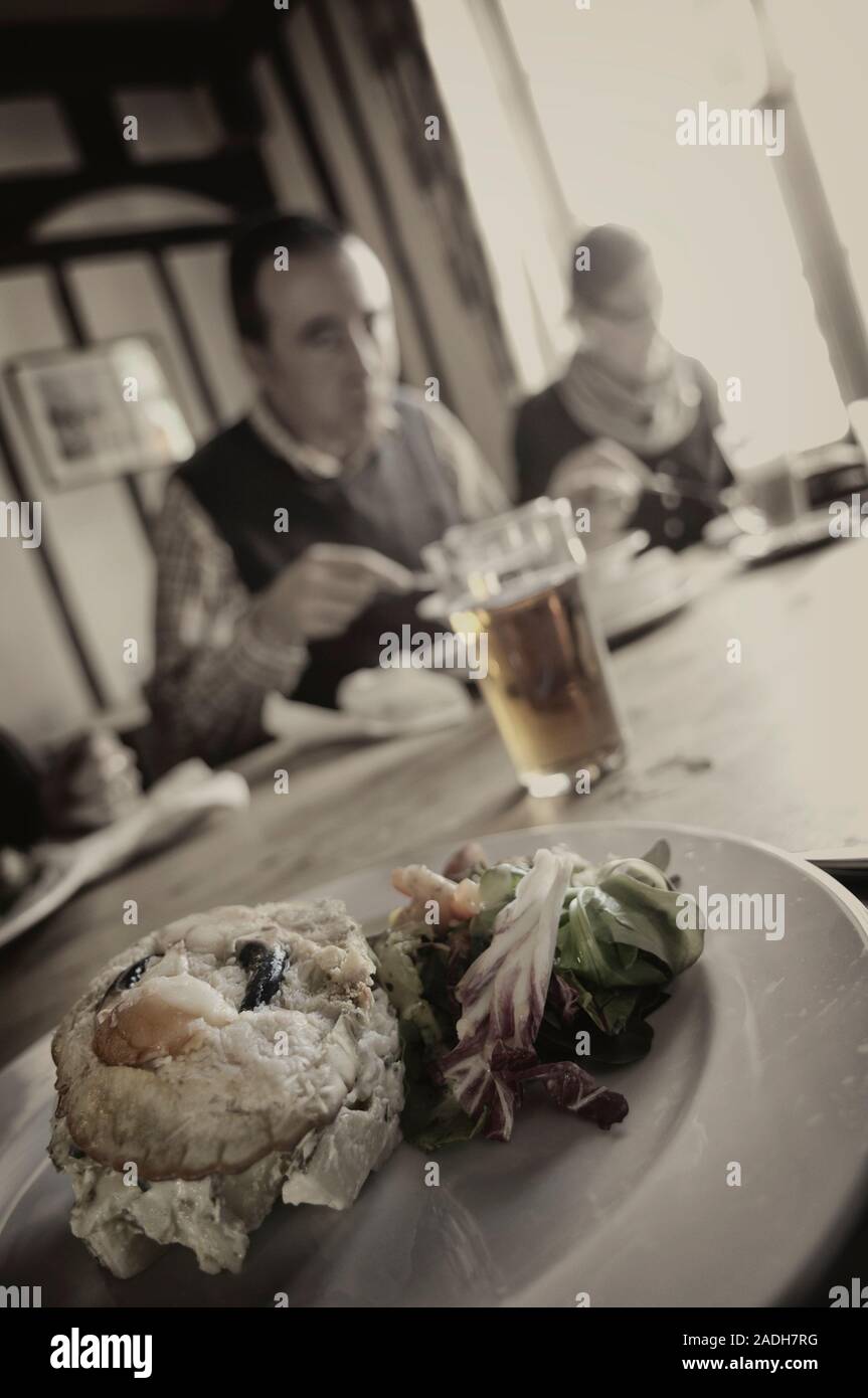 The Crown Hotel, Framlingham, Suffolk, East Anglia, England, UK Stock ...