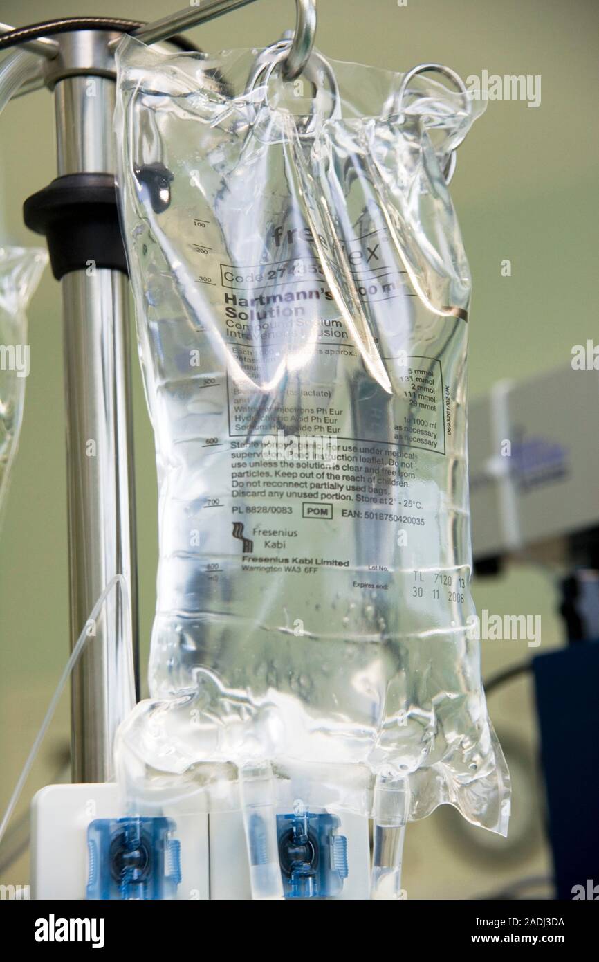 Hartmann's solution. Bag containing a solution of sodium lactate and ...
