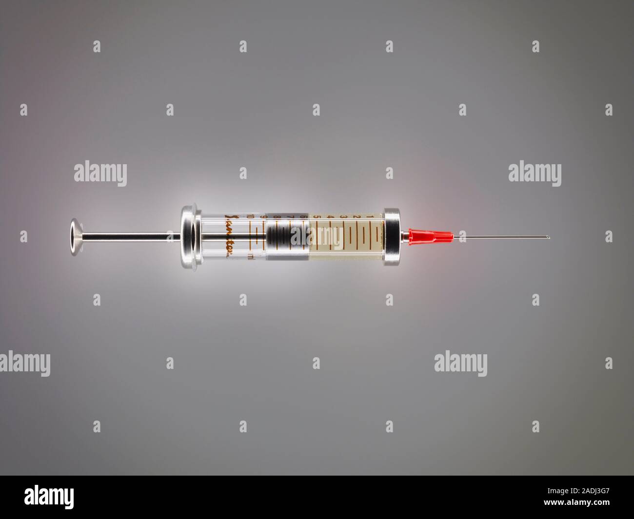 Syringe containing a liquid drug to be injected into a patient Stock ...