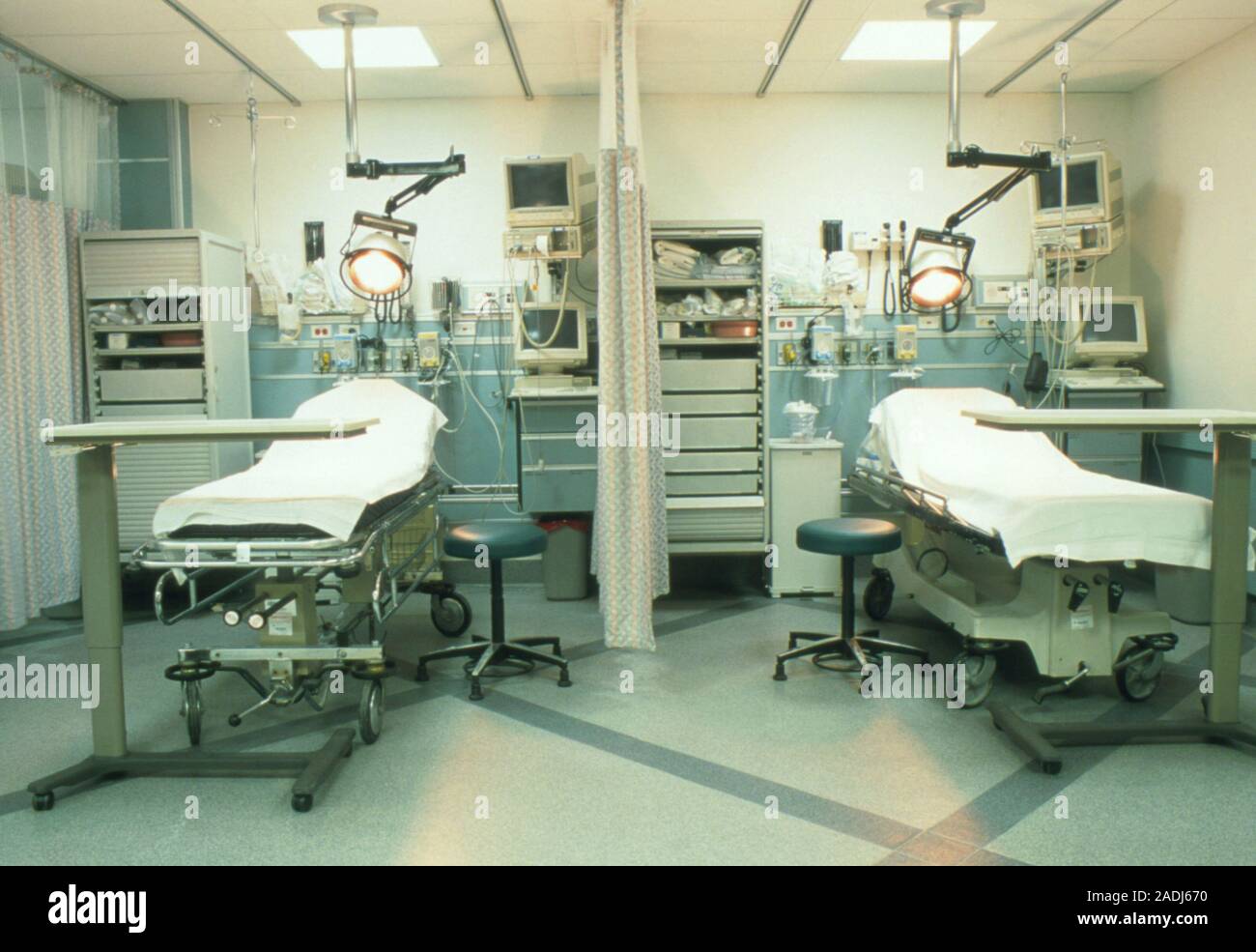 Emergency room. View of an empty hospital accident and emergency room ...