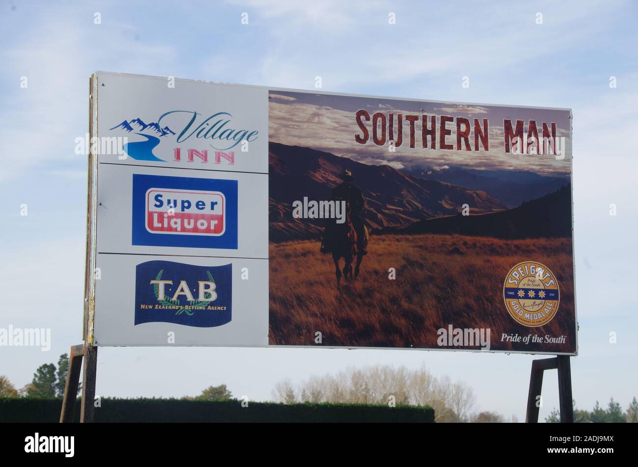 Southern man road sign. Te Araroa Trail alternative road route ...