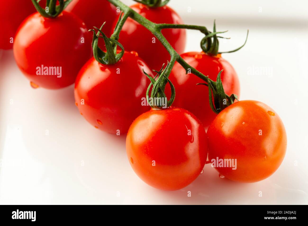 Drops of water on white hi-res stock photography and images - Alamy