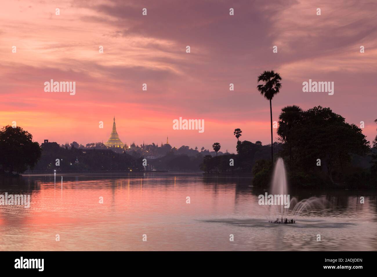 Shwedagon pagoda at sunset, Yangon, Myanmar Stock Photo - Alamy