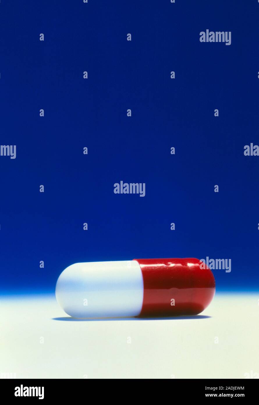 Paracetamol. A capsule of paracetamol, a common analgesic (pain killing ...