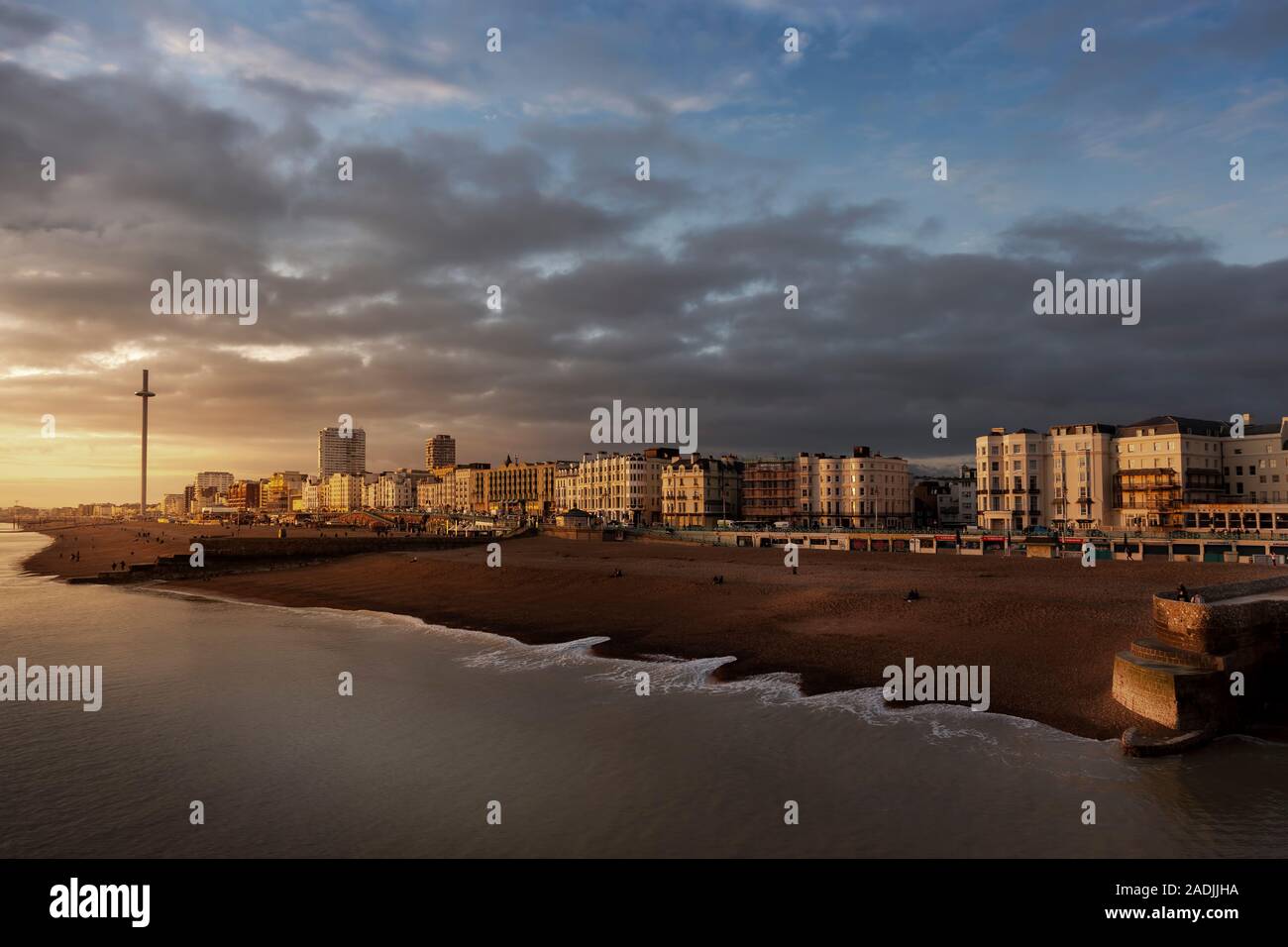 Brighton seafront sunrise dawn hi-res stock photography and images - Alamy