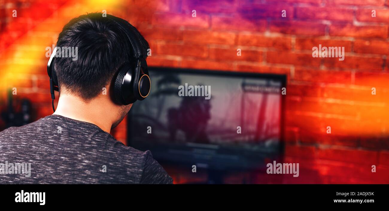 Man playing computer Stock Photo - Alamy