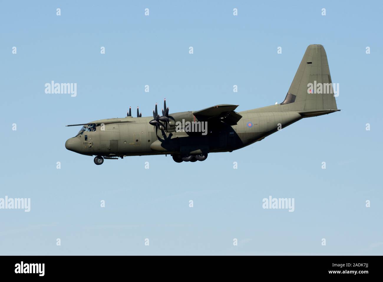 Lockheed c 130j hercules hi-res stock photography and images - Alamy