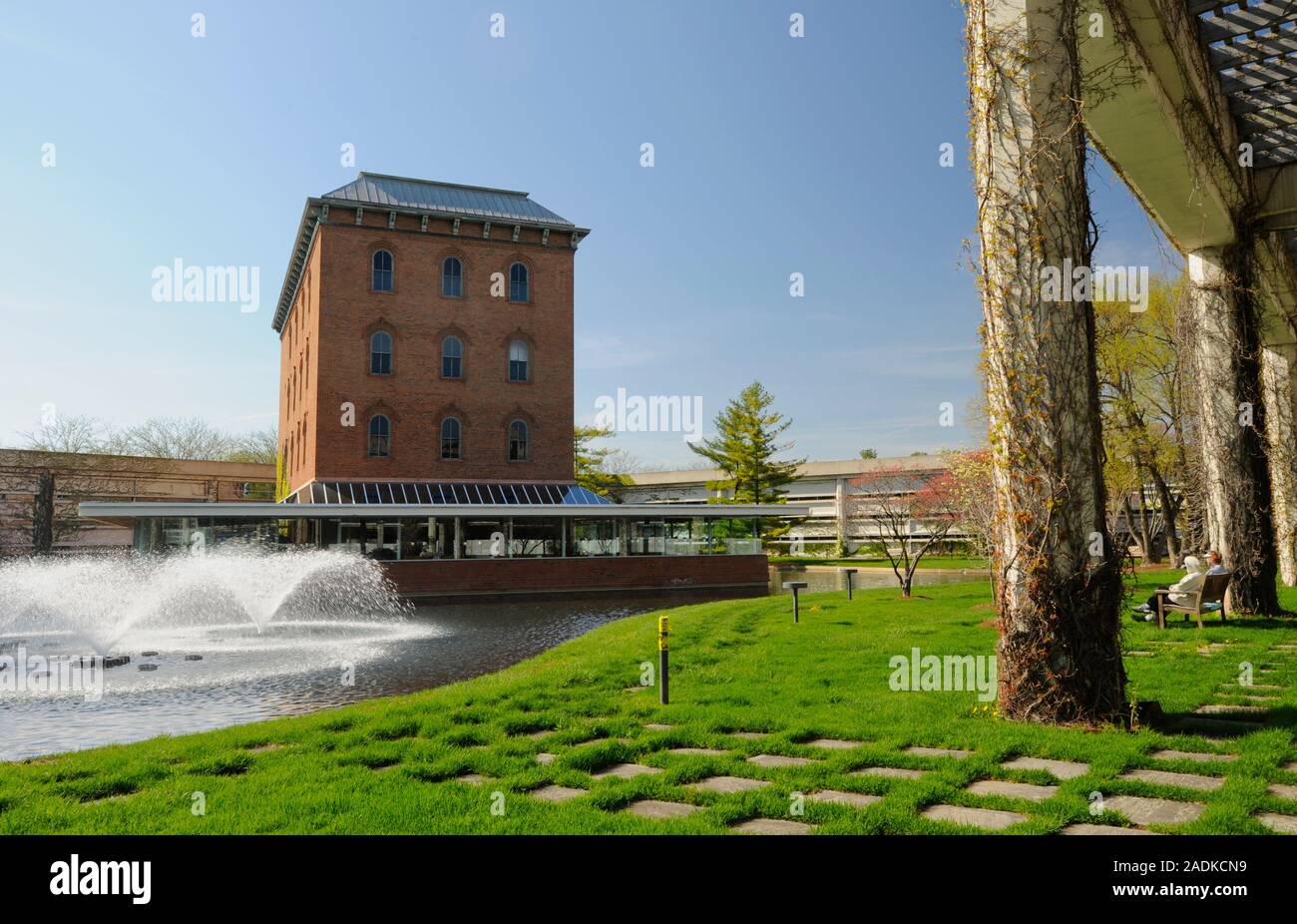 Cummins Inc. Headquarters, Columbus. Indiana. Architect Kevin Roche ...