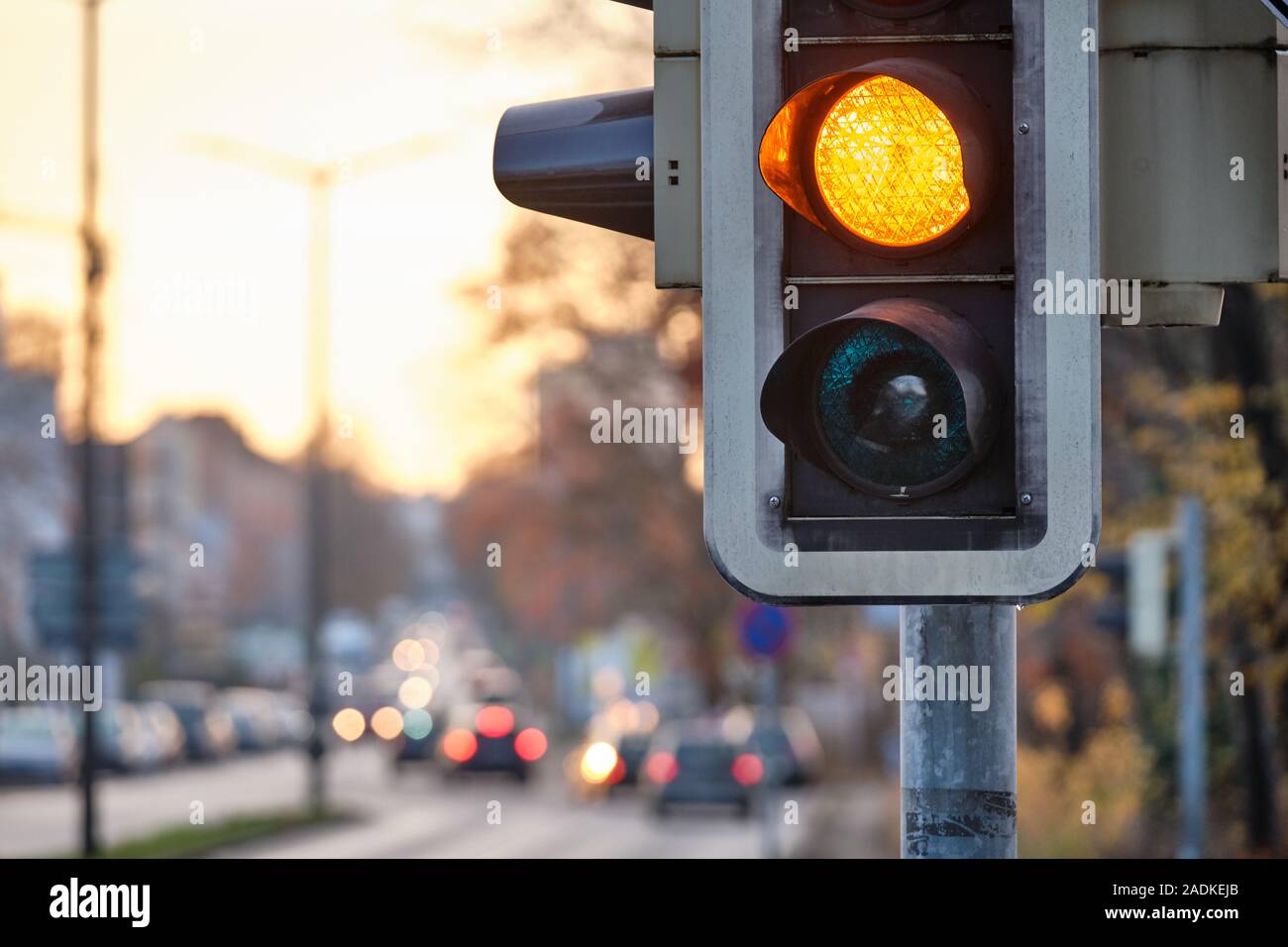 Orange street lights hi-res stock photography and images - Alamy