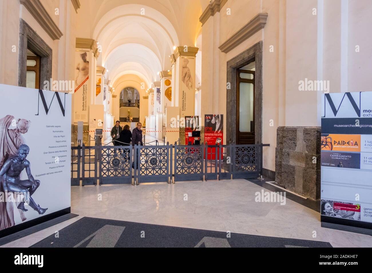 Museo museo archeologico napoli hi-res stock photography and images - Alamy