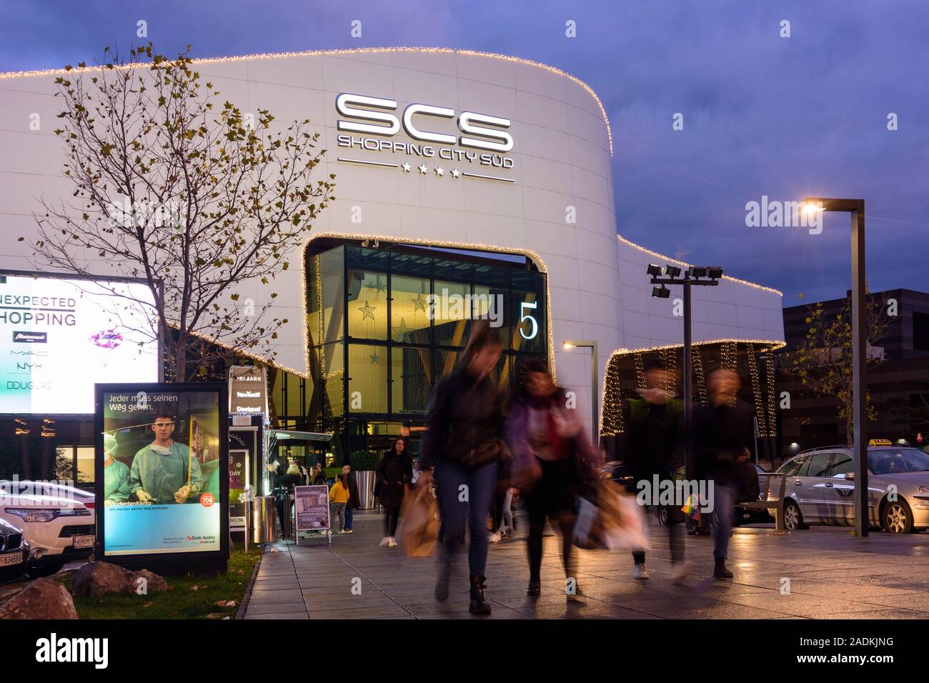 Shopping city süd scs shopping centre hi-res stock photography and ...