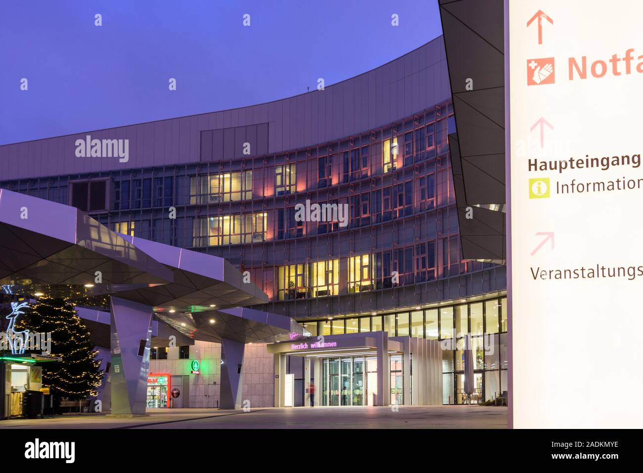 Wien, Vienna: hospital Krankenhaus Nord – Klinik Floridsdorf in 21 ...