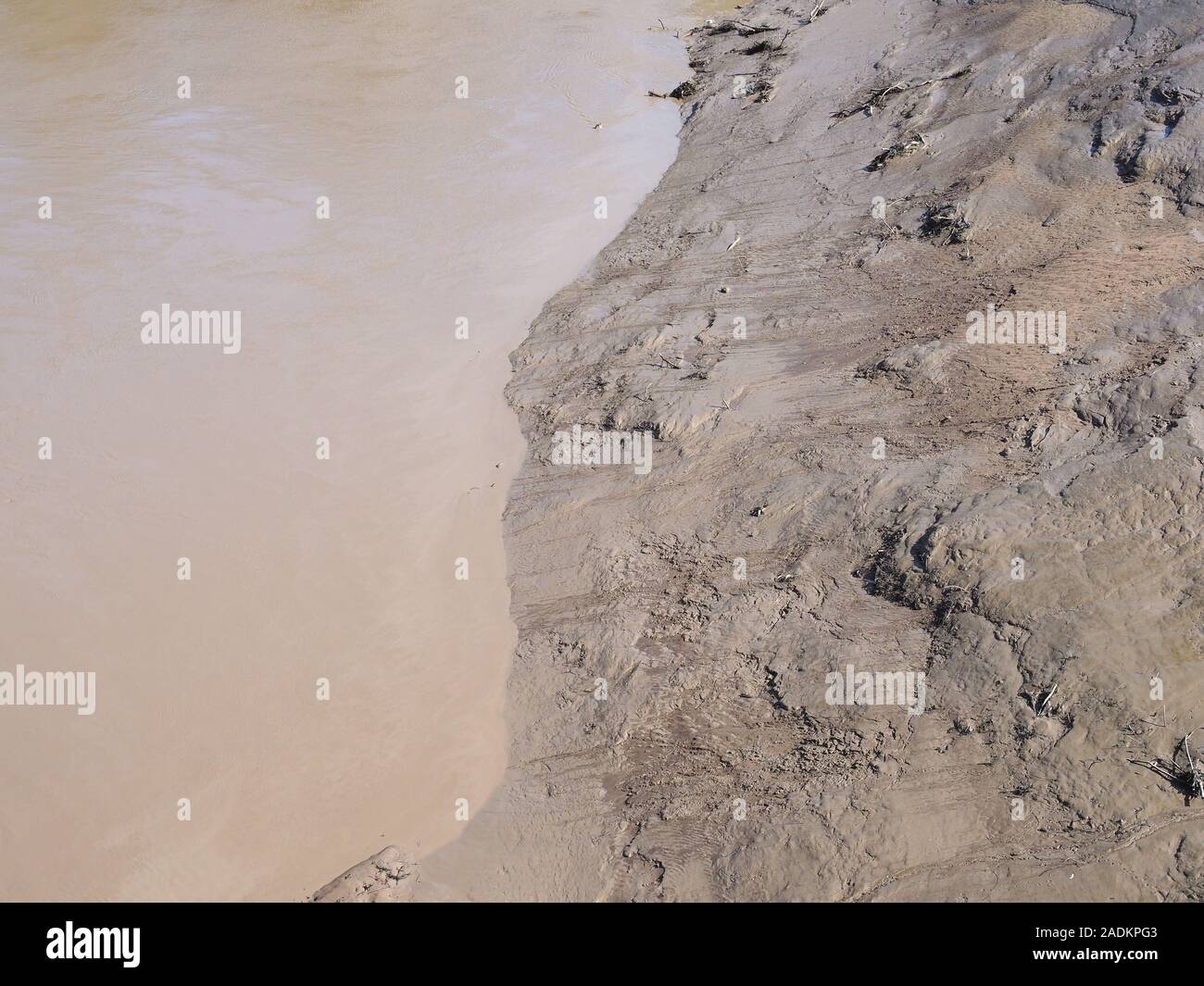 Muddy water sample hi-res stock photography and images - Alamy