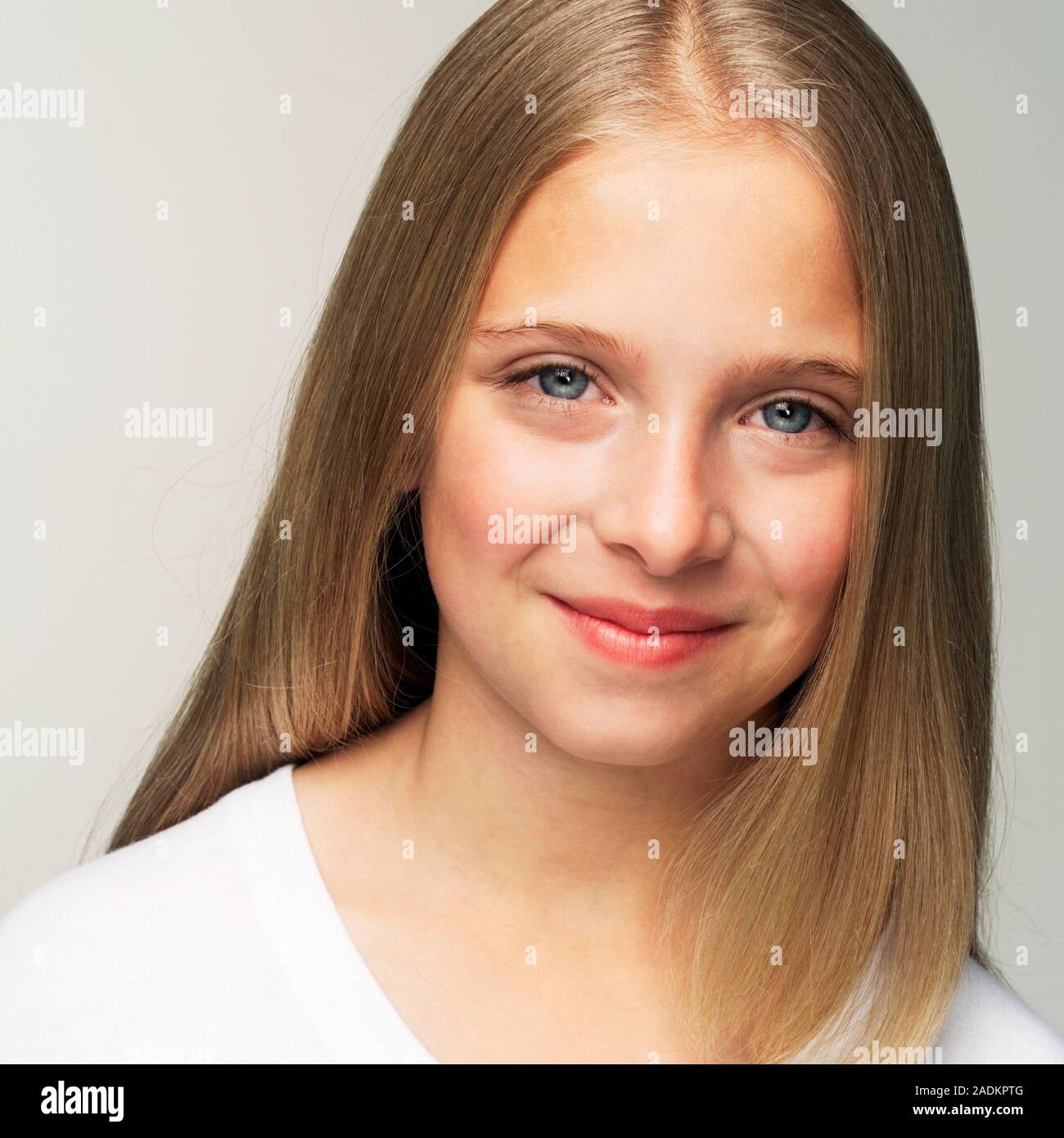 Child's face. Smiling face of an eleven-year-old girl Stock Photo - Alamy