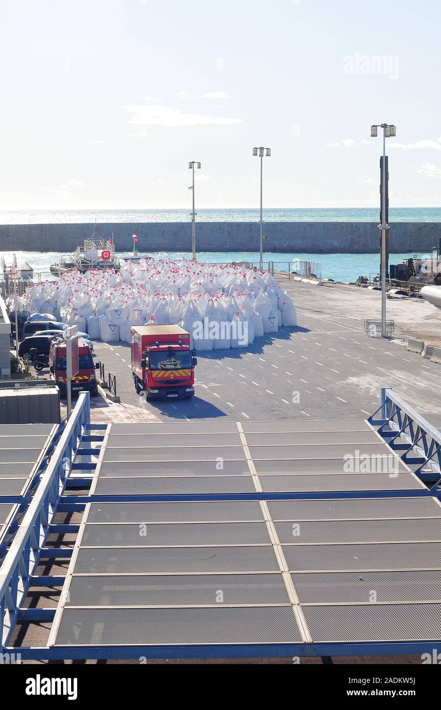 New Tram Line Stock Photo - Alamy