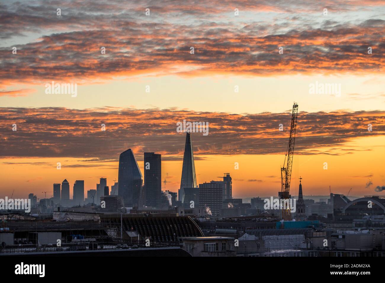 Dawn in London Stock Photo - Alamy