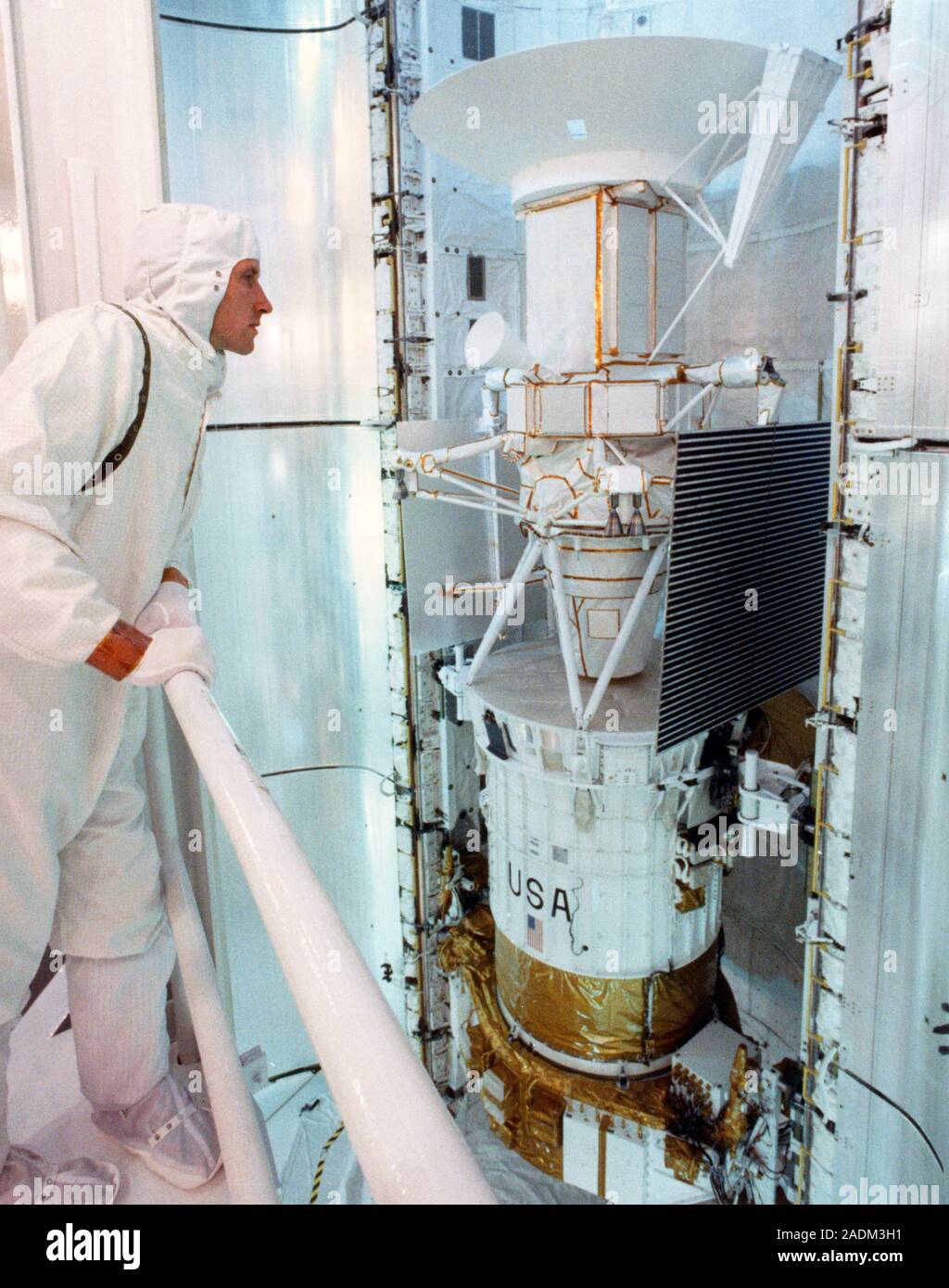 The Magellan Venus exploration probe inside the Shuttle cargo bay ...