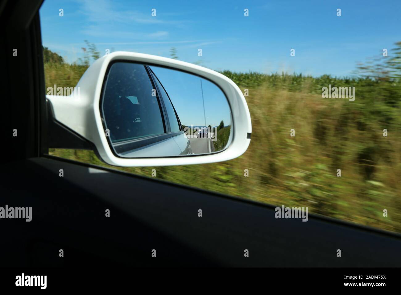 Mirror road bend hi-res stock photography and images - Alamy