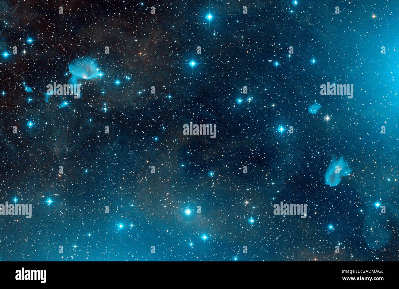 IC 423 and IC 426 reflection nebulae, optical image. IC 423 is at lower ...