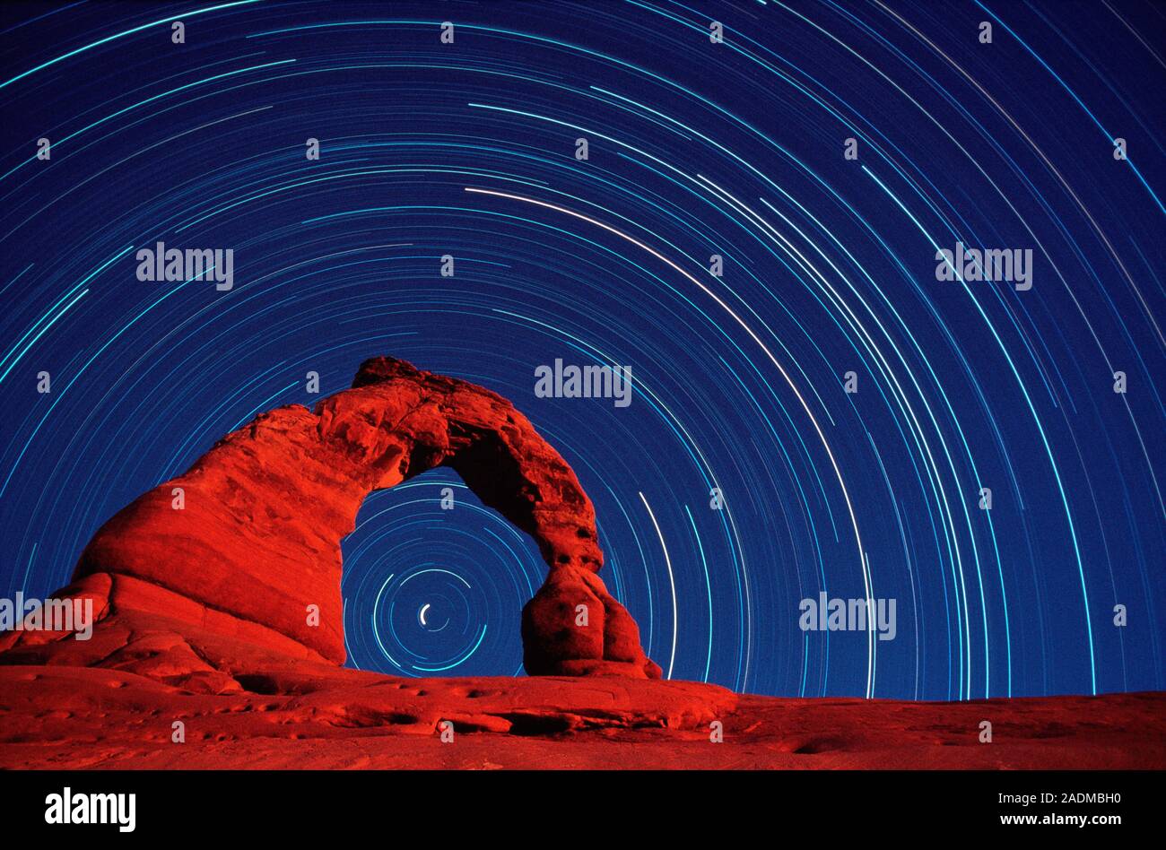 Long exposure showing the Delicate Arch, Arches National Park in Utah ...