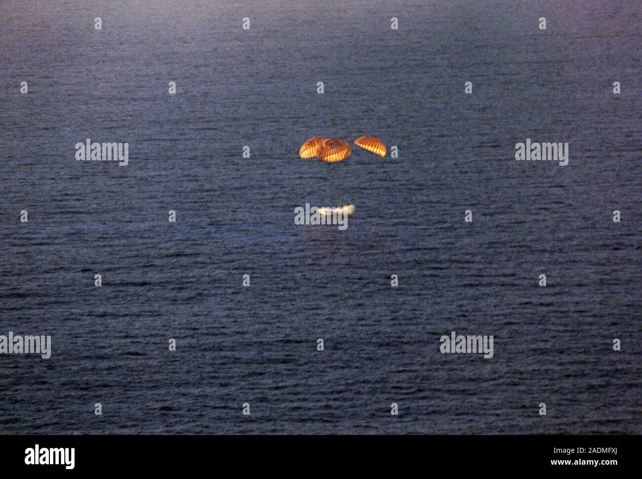 Skylab 4 command module splashes down in the Pacific Ocean Stock Photo ...