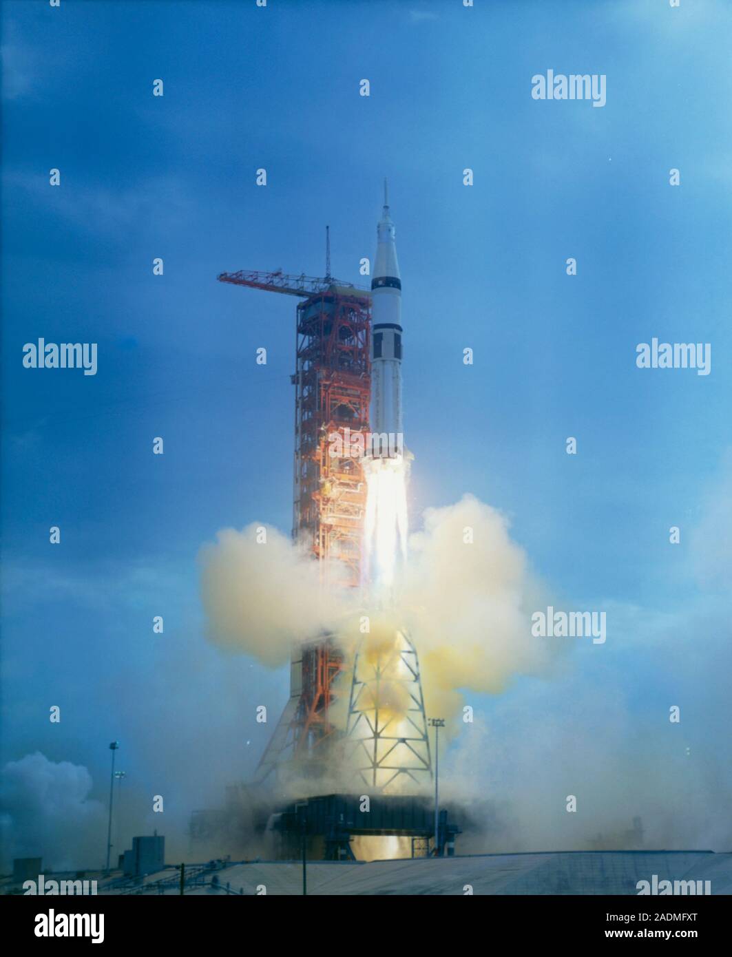 Skylab 2 astronauts lift off in Saturn V rocket Stock Photo - Alamy