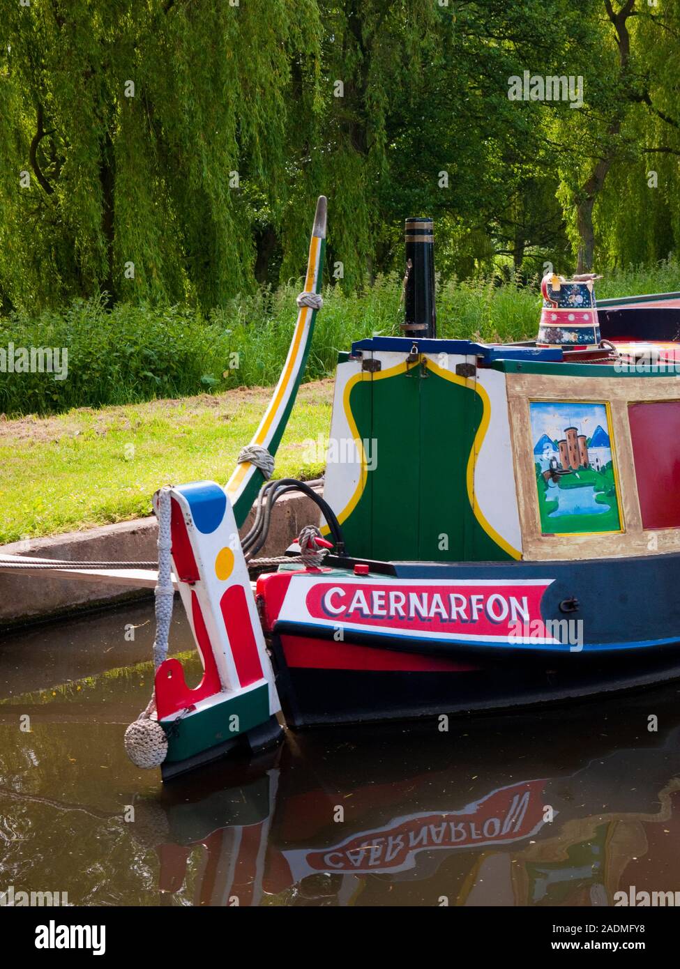 Narrowboat stern hi-res stock photography and images - Alamy