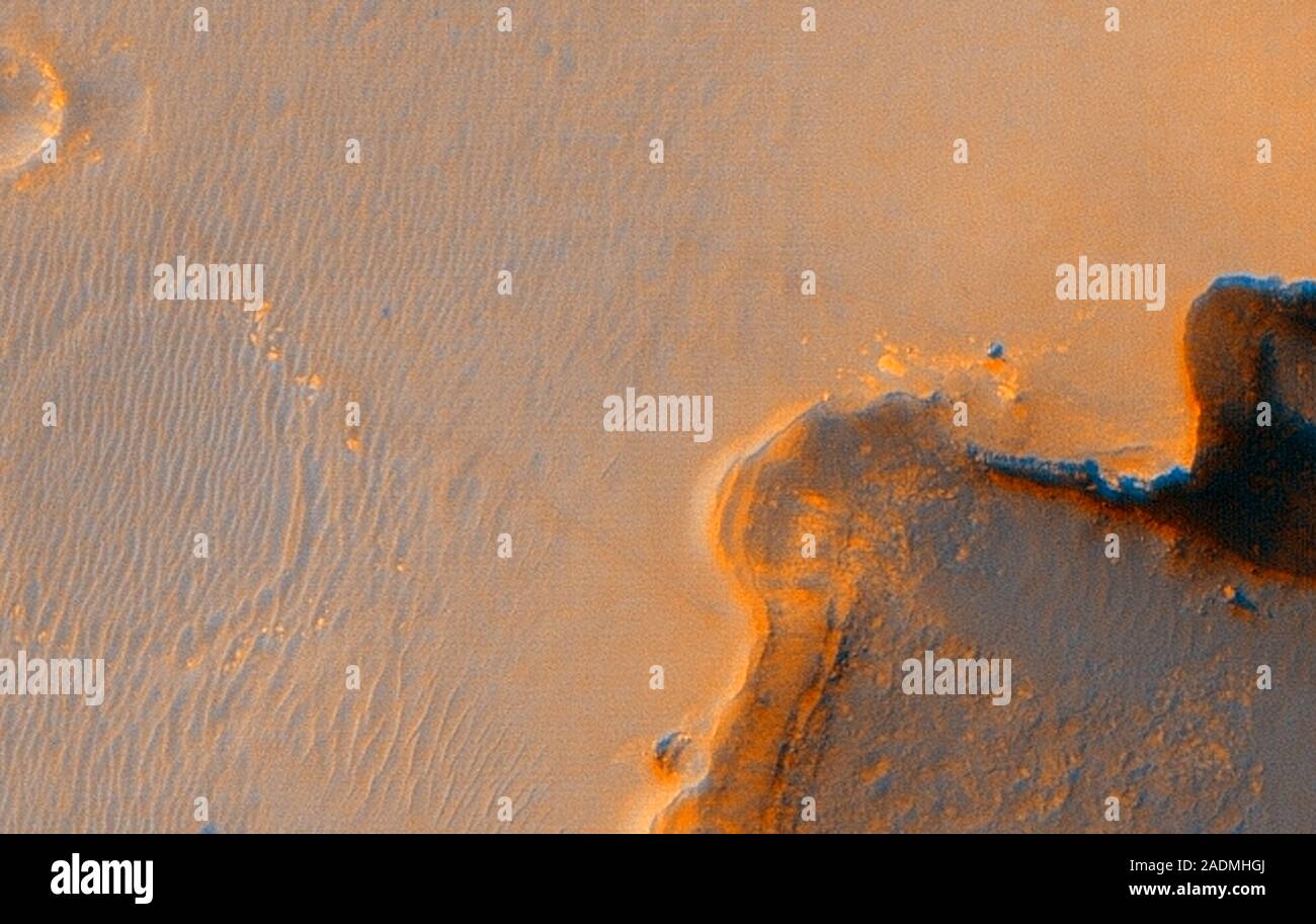 Mars Opportunity rover (grey, centre right) on the rim of Victoria ...