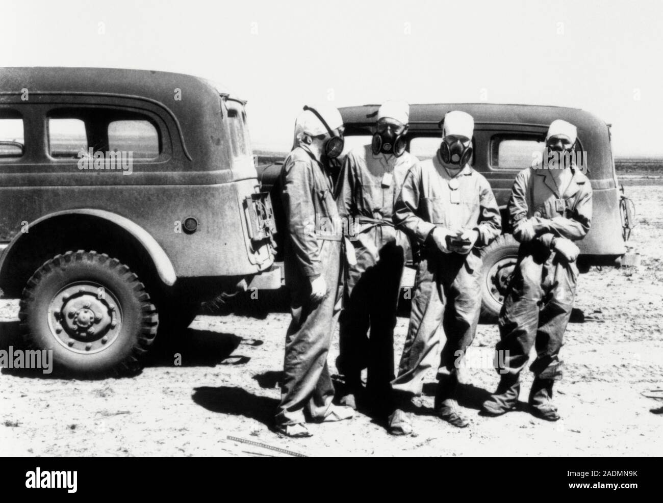 Manhattan Project radiation suits. Members of the Manhattan Project ...