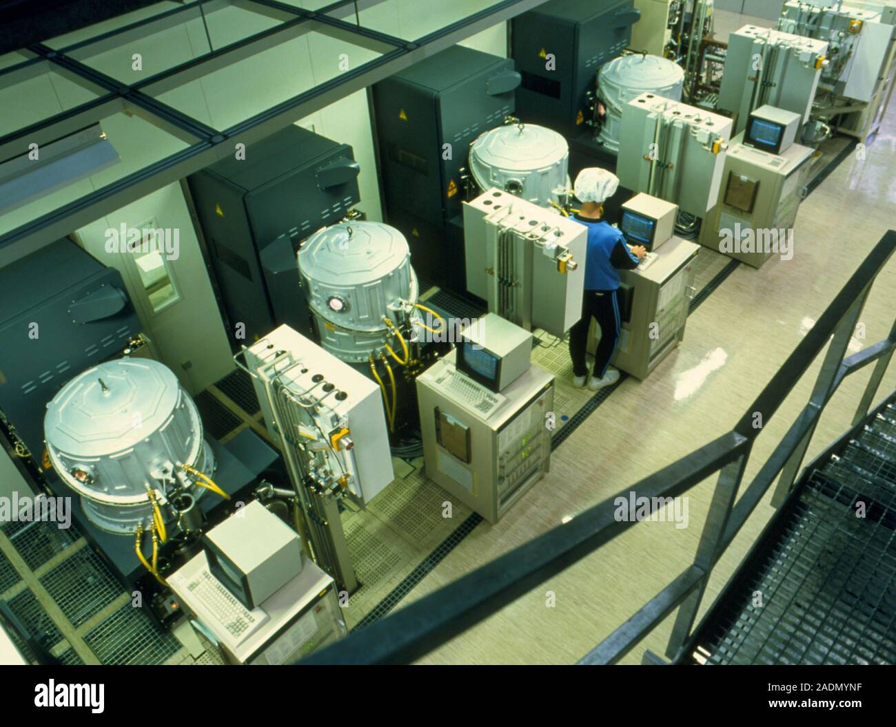 Chip manufacture. Production of silicon chips by plasma etching in four ...