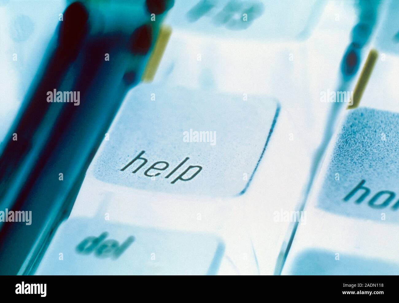 Computer key: help Stock Photo - Alamy