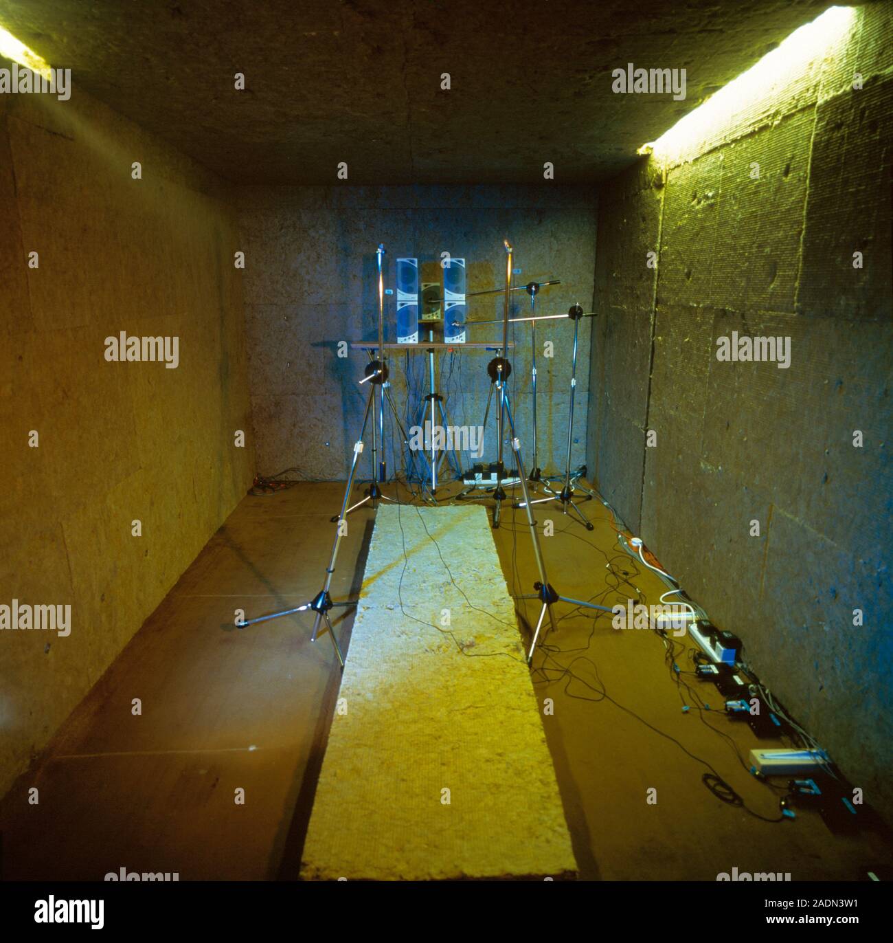 Silence machine. This ECASS (Electronic Controlled Acoustic Shadow ...